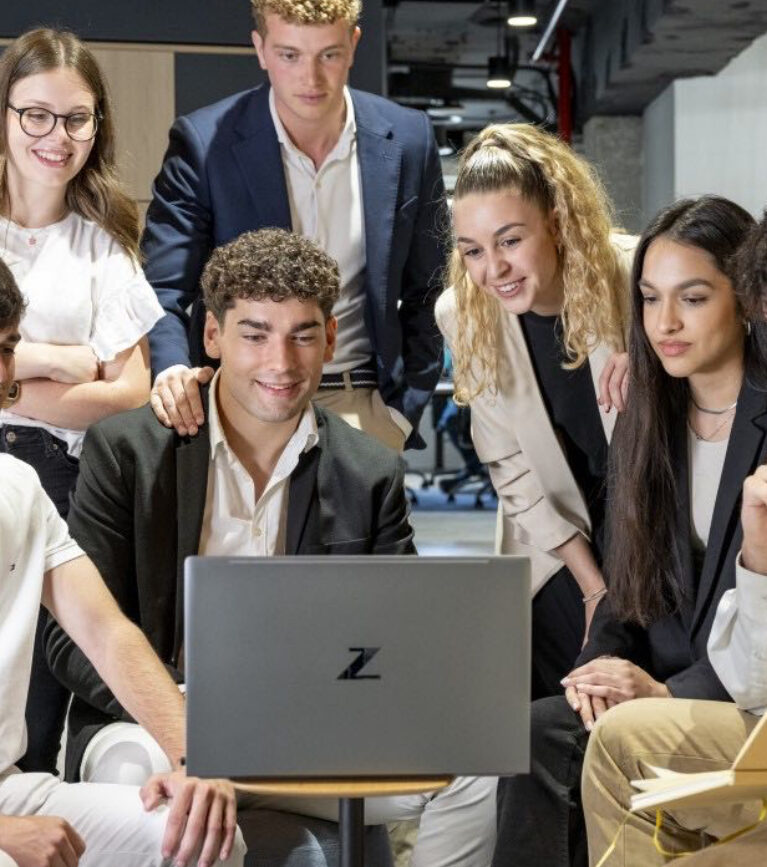 Prosegur en Argentina: 264.000 horas de formación en 2024 - Revista Mercado